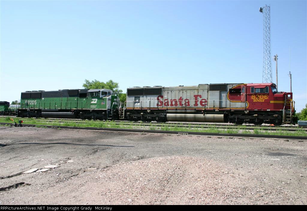 BNSF 8206